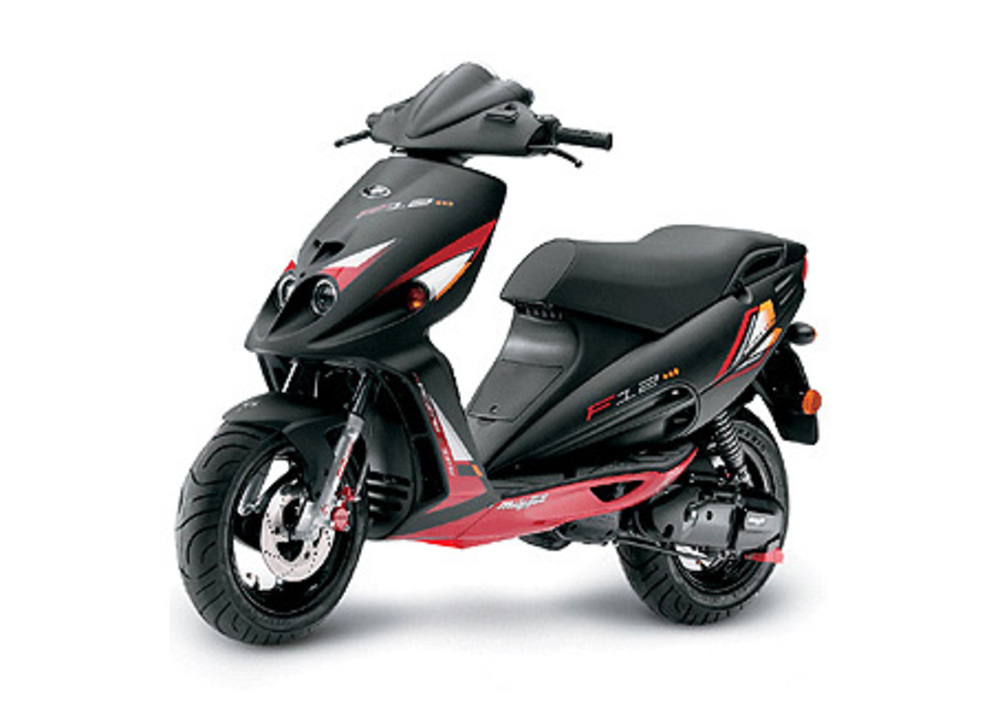 Malaguti F12 Phantom 50 Cat. Racing Life, prezzo e scheda tecnica - Moto.it